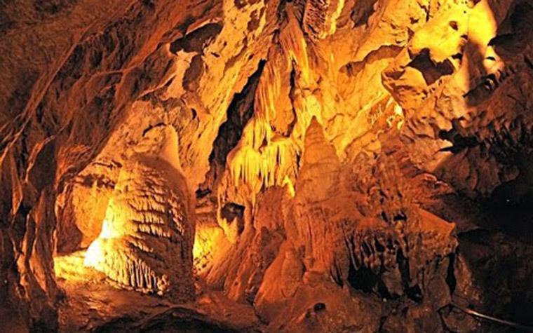 Bystrianska jaskyňa - Hotel Grand Vígľaš